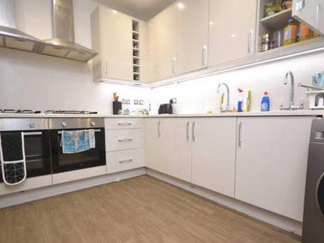 7 bedroom terraced house for rent in Blenheim Road Reading RG1