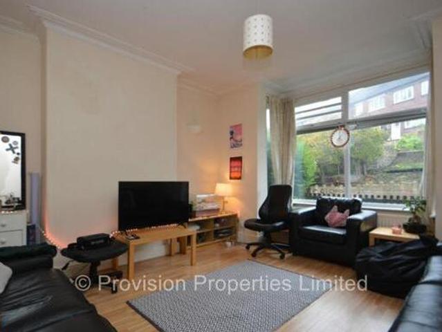 7 Bedroom Terraced House For Rent In Burley, Leeds