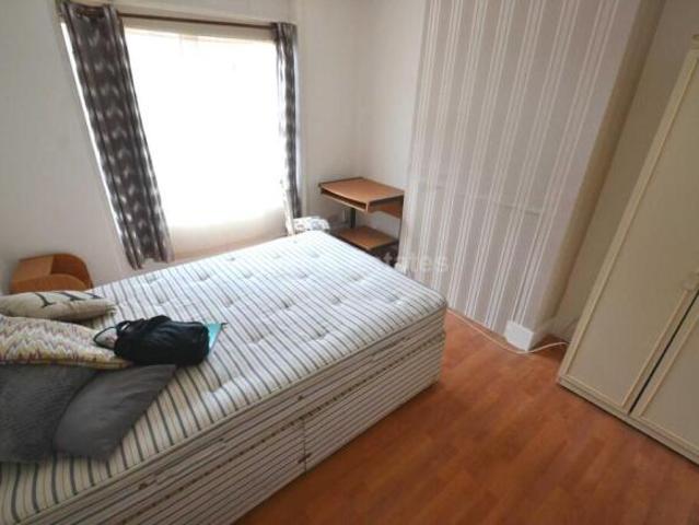 7 bedroom terraced house for rent in Donnington Gardens, Reading, RG1