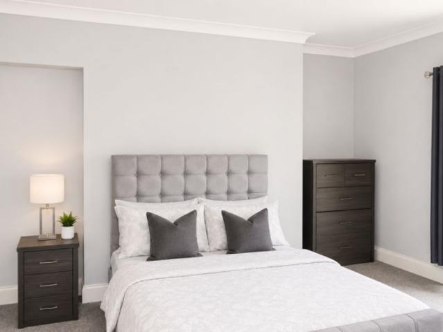 7 bedroom terraced house for rent in Hazelwood Road, Northampton, NN1