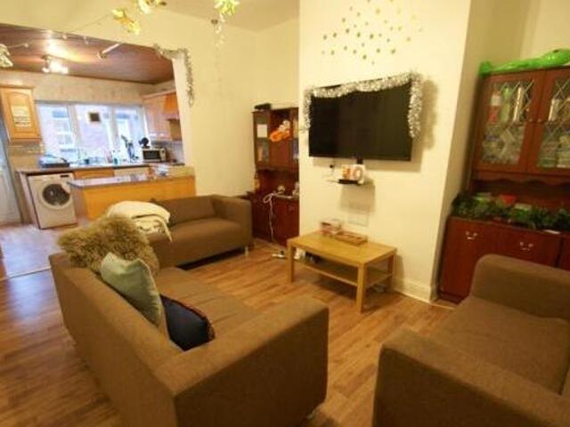 7 Bedroom Terraced House For Rent In Hyde Park