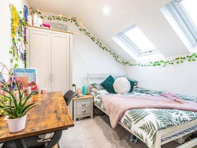 6 bedroom terraced house for rent in Lawson Road, Southsea, Hampshire, PO5