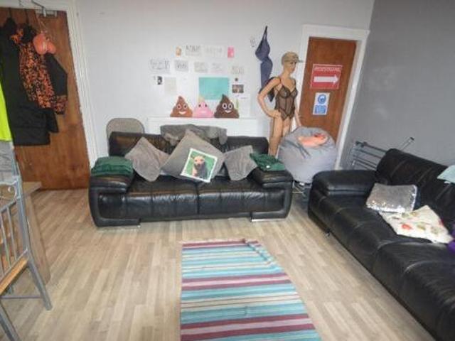 7 Bedroom Terraced House For Rent In Leeds, West Yorkshire