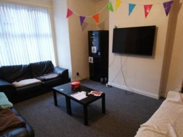 7 Bedroom Terraced House For Rent In Leeds, West Yorkshire