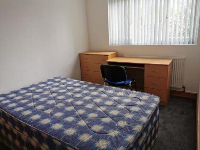 7 bedroom terraced house for rent in Luton Road, Birmingham, B29