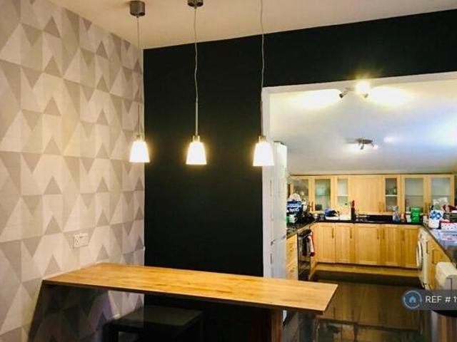7 Bedroom Terraced House For Rent In Manchester