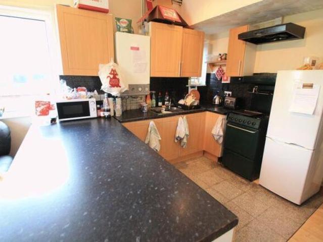 7 bedroom terraced house for rent in Miskin Street, Cardiff, CF24