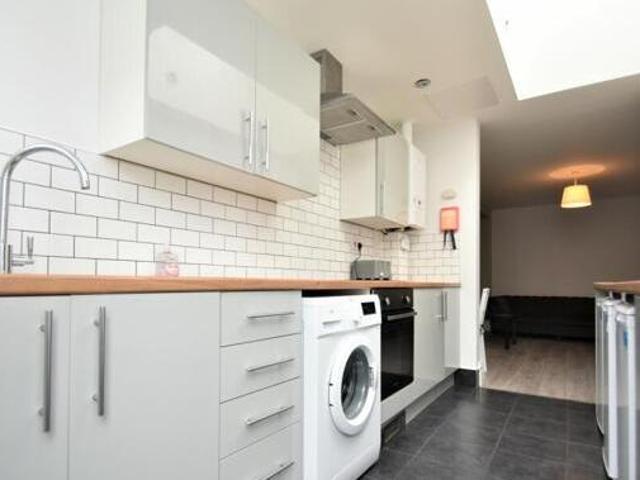 7 Bedroom Terraced House For Rent In Southsea