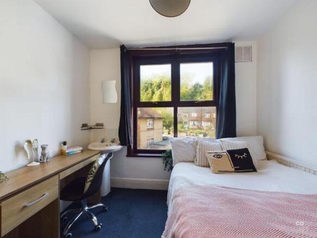 7 bedroom terraced house for rent in Stanmer Villas, Master, BN1