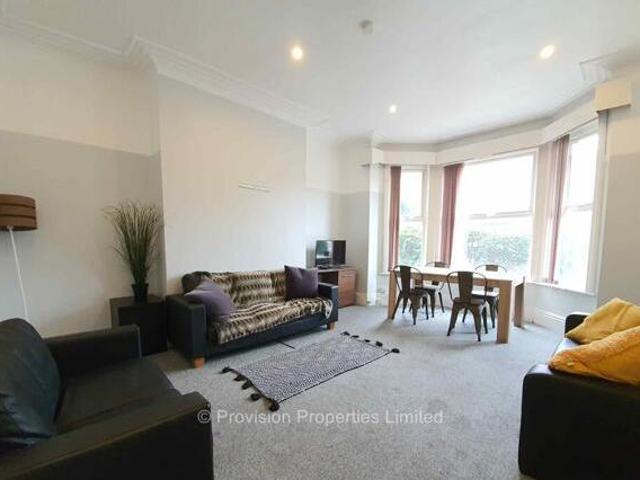 7 Bedroom Terraced House For Rent In Woodhouse, Leeds