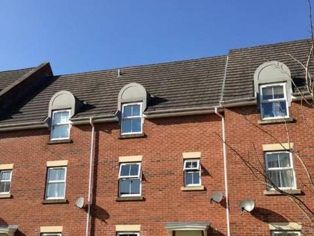 7 bedroom terraced house for rent in Wright Way Bristol BS16