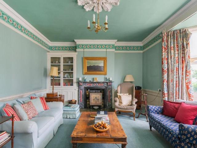 7 bedroom terraced house for sale