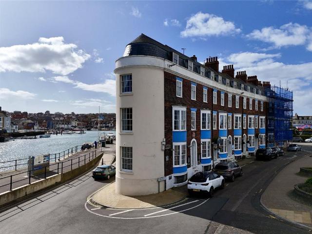 7 bedroom terraced house for sale