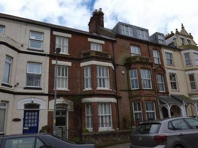7 bedroom terraced house for sale in 11 Cadogan Road NR27