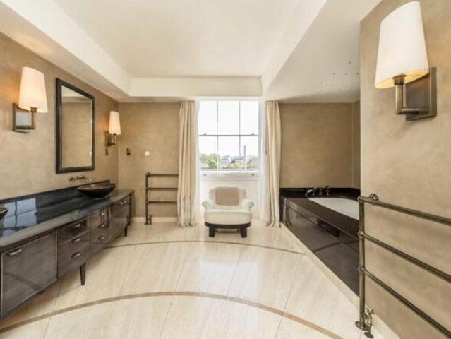 7 bedroom terraced house for sale in Cumberland Terrace, Regent's Park, NW1