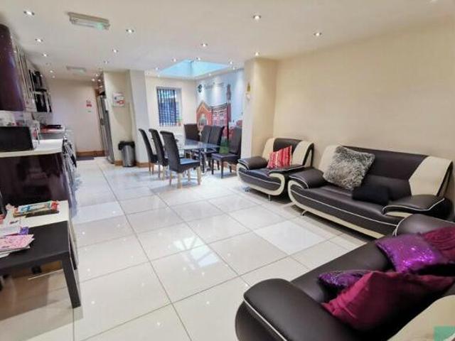 7 Bedroom Terraced House For Sale In Selly Oak, Birmingham