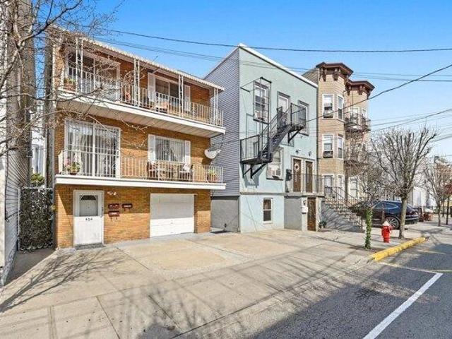 7 bedroom, Union City NJ 07087 103189815