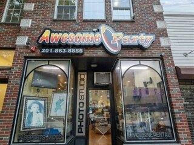7 bedroom, Union City NJ 07087 104608481
