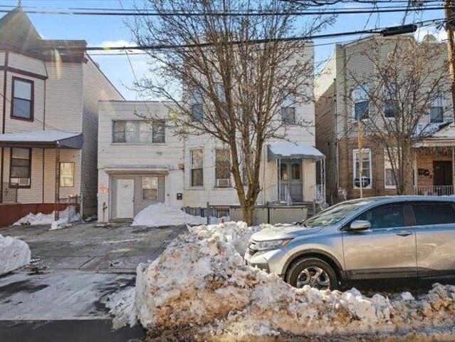 7 bedroom, Union City NJ 07087 104833540