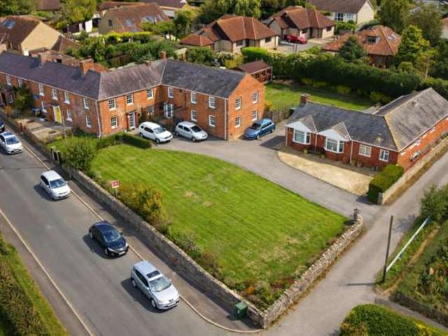 7 Bedroom Village House
