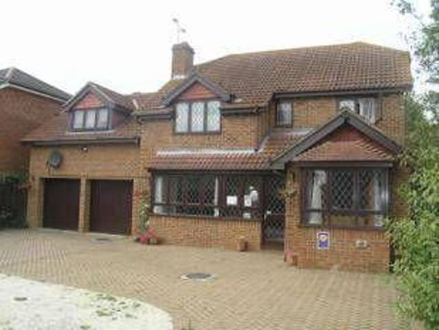 7 Bedrooms Detached house for rent in Market Way, Canterbury CT2