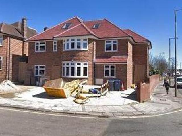 7 Bedrooms Detached house for rent in Queens Way, Hendon NW4
