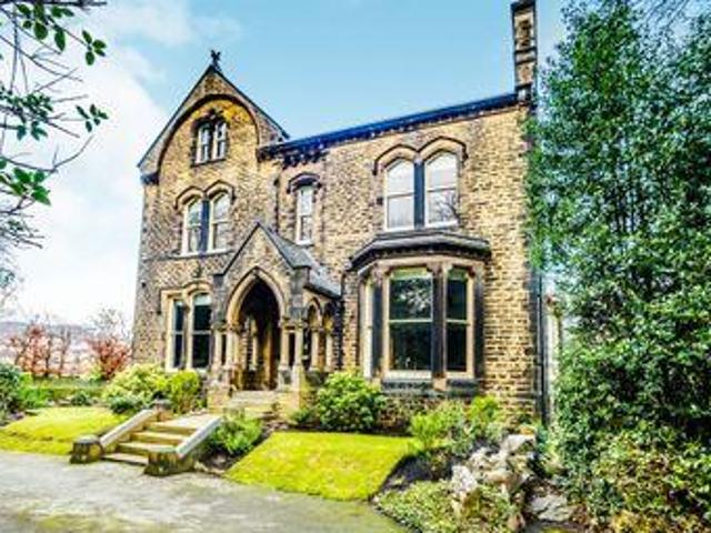 7 Bedrooms Detached house for sale in Murray Road, Edgerton, Huddersfield HD2