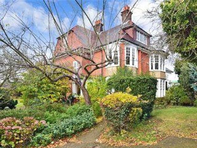 7 Bedrooms Detached house for sale in Maidstone Road, Chatham, Kent ME4
