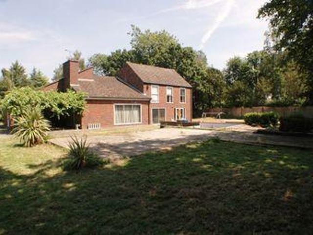 7 Bedrooms Detached house for sale in Queen Annes Road, Windsor SL4