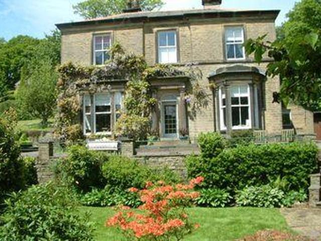 7 Bedrooms Detached house for sale in Upperthong Lane, Upperthong, Holmfirth HD9