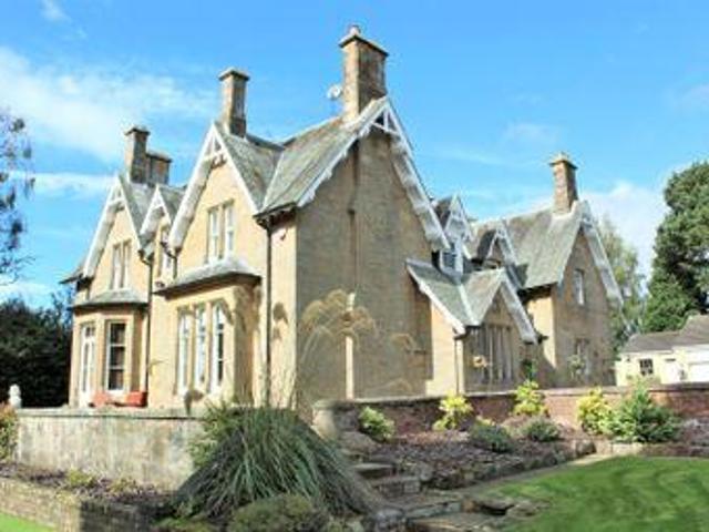 7 Bedrooms Detached house for sale in 13 Forkneuk Road, Uphall EH52