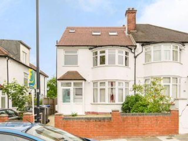 7 Bedrooms for rent in Oxgate Gardens, Cricklewood NW2