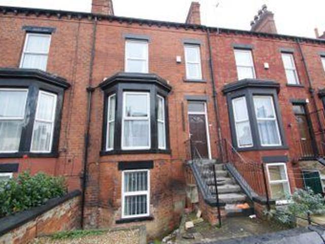 7 Bedrooms for rent in Brudenell Mount, Hyde Park, Leeds LS6
