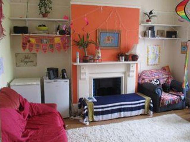 7 Bedrooms for rent in Brudenell Road, Hyde Park, Leeds LS6