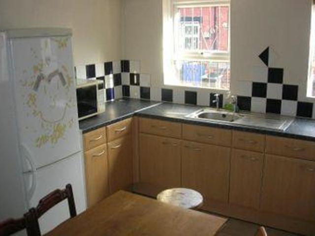 7 Bedrooms for rent in Delph Lane, Leeds LS6