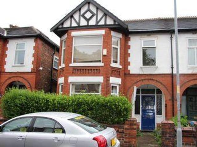 7 Bedrooms for rent in Langdale Road, Manchester M14