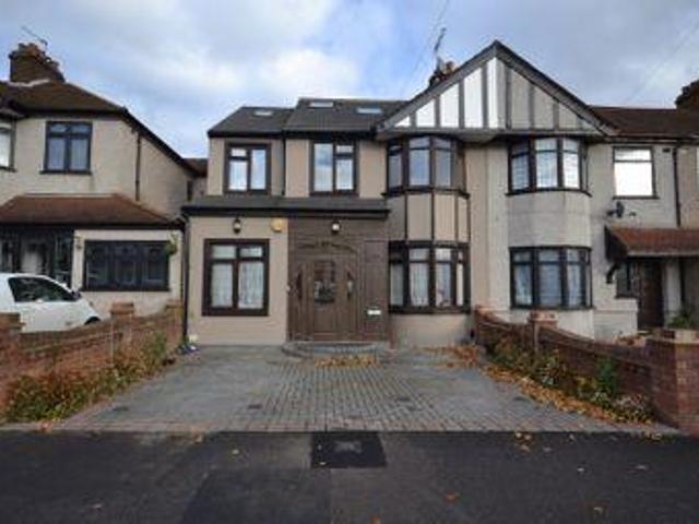 7 Bedrooms Semi detached house for rent in Dunspring Lane, Ilford IG5