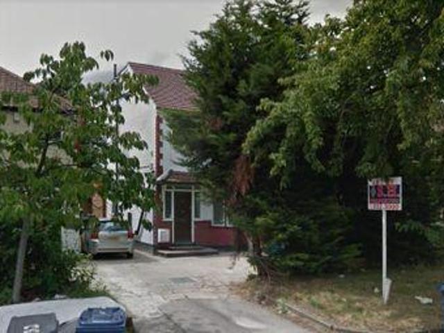 7 Bedrooms Semi detached house for rent in Watford Way, Hendon NW4