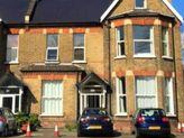7 Bedrooms Semi detached house for sale in Tweedy Road, Bromley BR1