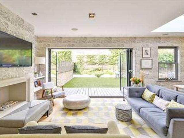 7 Bedrooms Terraced house for rent in Edenhurst Avenue, London SW6