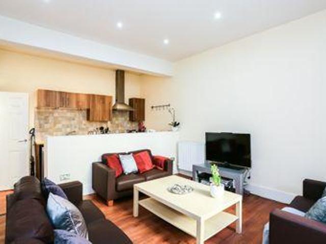7 Bedrooms Terraced house for rent in Kendal Lane, Leeds LS3