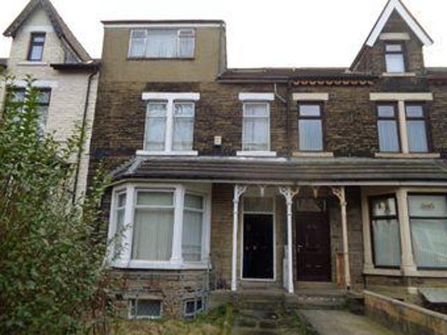 7 Bedrooms Terraced house for sale in Pemperton Drive, Bradford BD7