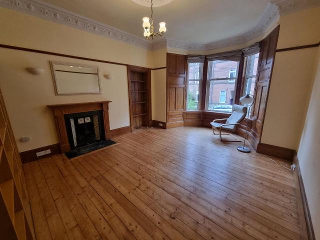 7 Bellefield Avenue, Dundee DD1, 2 bed flat to rent, £1,150 pcm | PrimeLocation