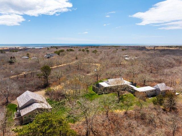 7 Black Point Rd, Chilmark, MA 02535