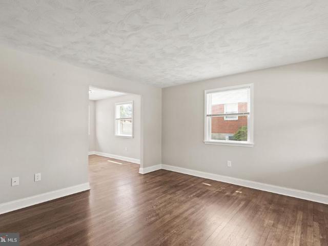 7 Bladen Road