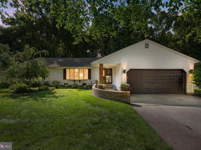 7 Bogart Drive