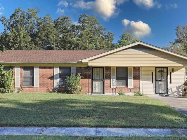 7 Bonnie Park Dr, Pine Bluff, AR 71601
