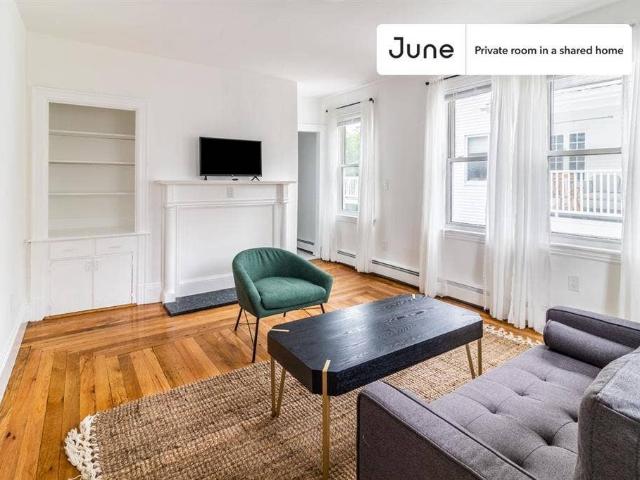 7 BR in Boston