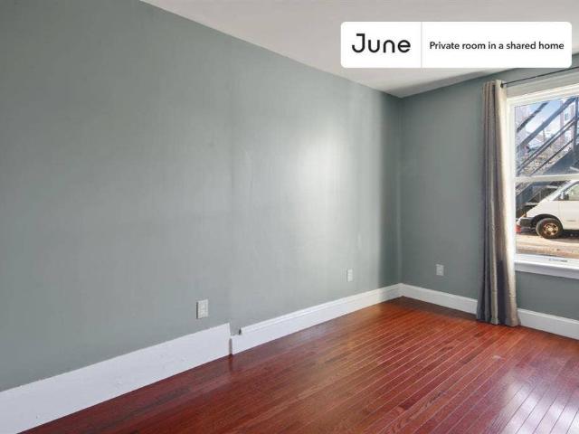 7 BR in Boston