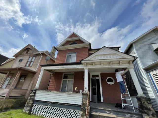 7 Br, 2 bath, Single Family 409 Larimer Ave